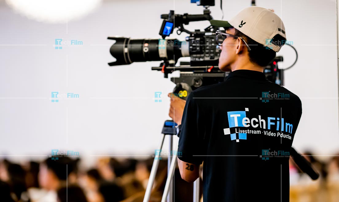 Hướng dẫn chi tiết cách quay phim sự kiện - techfilm.vn